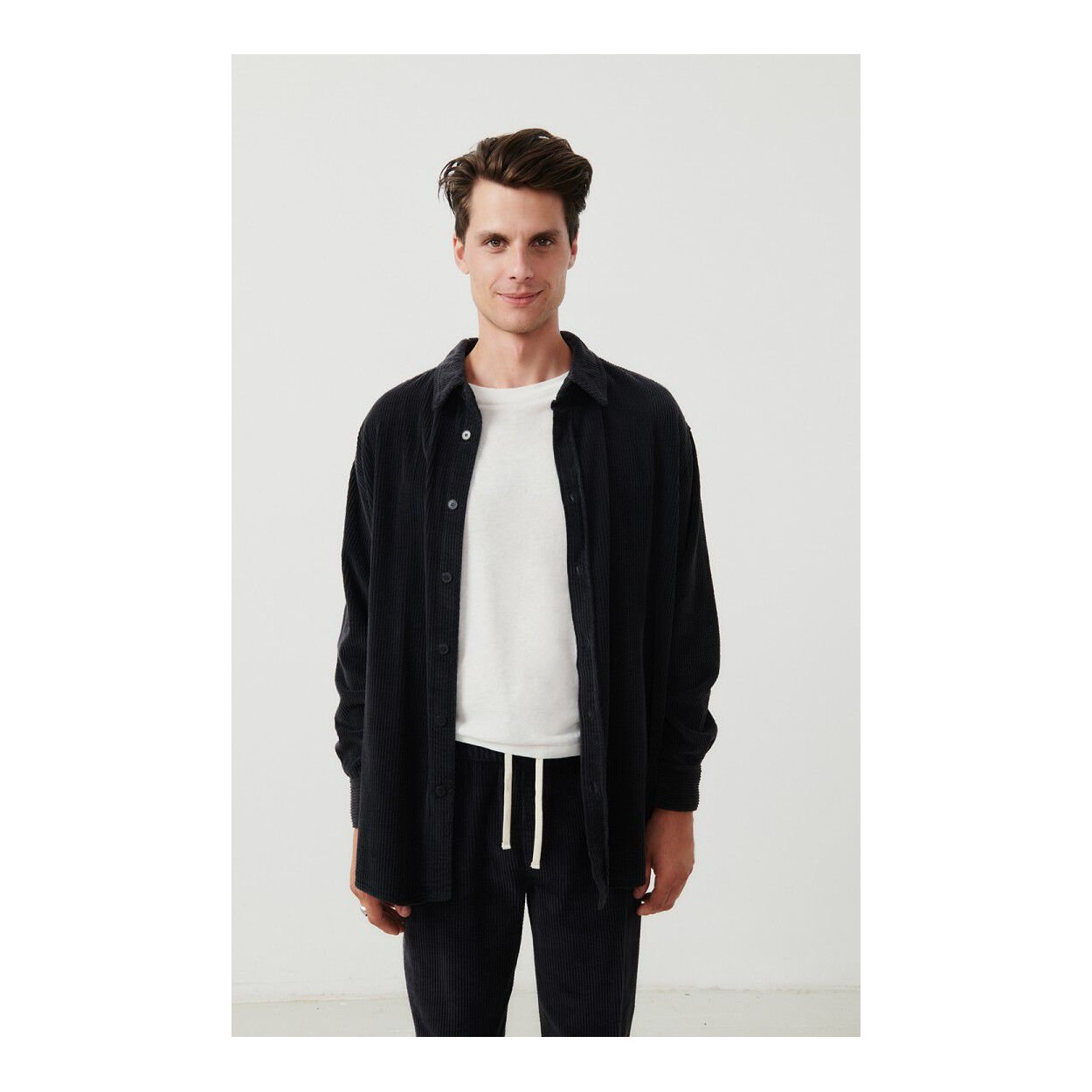 AMERICAN VINTAGE - Chemise en velours Homme PADOW Noir | E-Shop CLOANE